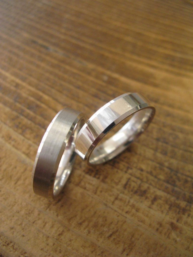 Choosing your Wedding Ring Style - Orla James